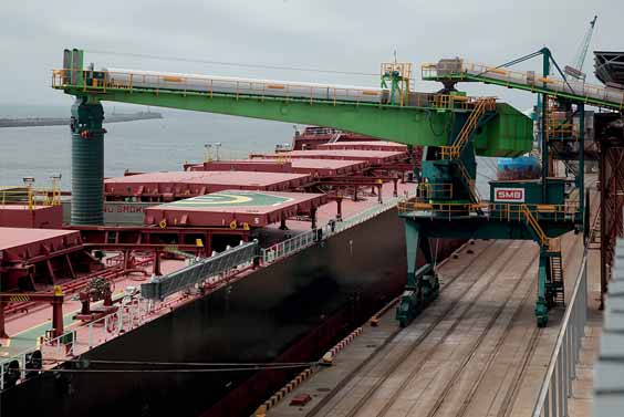 Vessel loading up close shiploaders and barge loaders